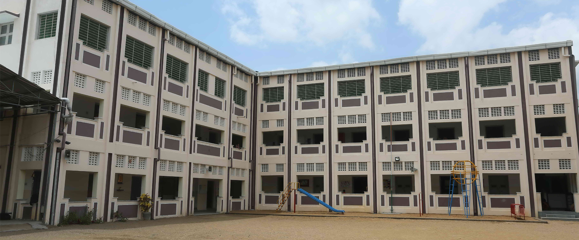 Shree Gugans School – Inspiring Excellence in Education